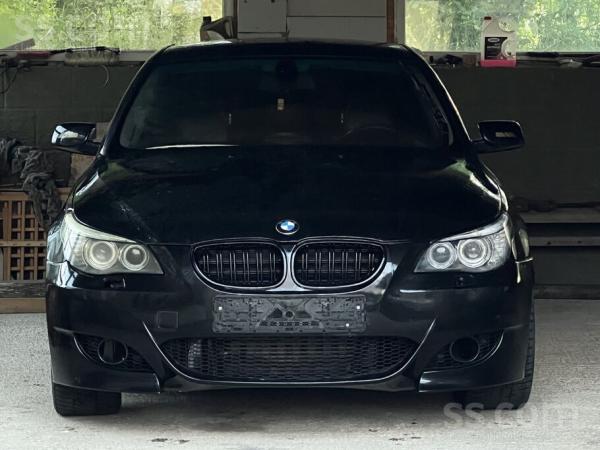 Black BMW 530 2003 in Daugavpils, with an engine capacity of 3.00 L and mileage of 0 thousand km for 2200 €, photo 4 on AUTOMOTO.COM.LV