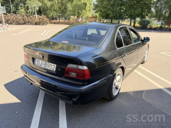 Melns BMW 530 2003 Rīga, ar dzinēja tilpumu 3.00 L un nobraukumu 383 tūkst. km par 2690 €, foto 5 vietnē AUTOMOTO.COM.LV