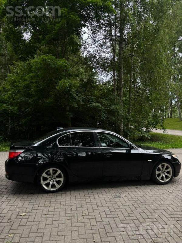 Black BMW 530 2003 in Talsi, with an engine capacity of 3.00 L and mileage of 0 thousand km for 3000 €, photo 1 on AUTOMOTO.COM.LV