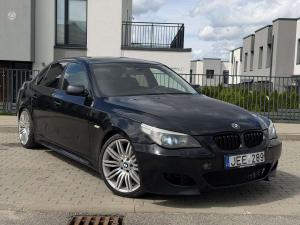 Black BMW 530 2003 in Vilnius, with an engine capacity of 3.00 L and mileage of 299 thousand km for 2100 €, photo 3 on AUTOMOTO.COM.LV