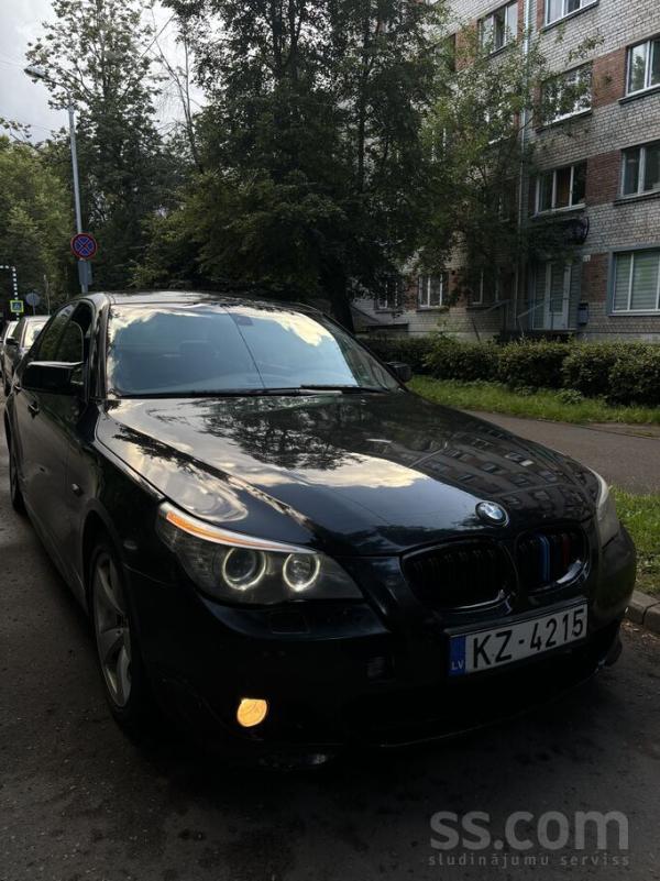 Black BMW 530 2003 in Riga, with an engine capacity of 3.00 L and mileage of 0 thousand km for 3399 €, photo 1 on AUTOMOTO.COM.LV