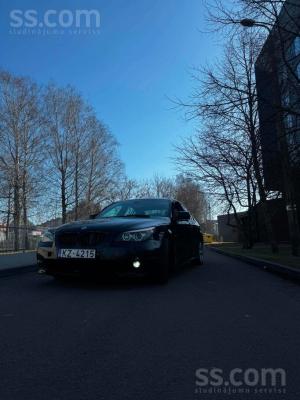 Melns BMW 530 2003 Rīga, ar dzinēja tilpumu 3.00 L un nobraukumu 0 tūkst. km par 3399 €, foto 4 vietnē AUTOMOTO.COM.LV