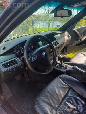 Melns BMW 530 2003 Rīga, ar dzinēja tilpumu 3.00 L un nobraukumu 0 tūkst. km par 3399 €, foto 5 vietnē AUTOMOTO.COM.LV