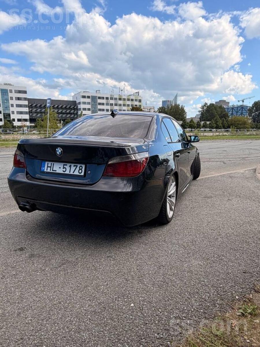 Melns BMW 530 2003 Rīga, ar dzinēja tilpumu 3.00 L un nobraukumu 408 tūkst. km par 3300 €, foto 5 vietnē AUTOMOTO.COM.LV