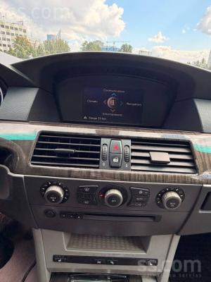 Melns BMW 530 2003 Rīga, ar dzinēja tilpumu 3.00 L un nobraukumu 408 tūkst. km par 3300 €, foto 12 vietnē AUTOMOTO.COM.LV