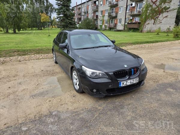 Melns BMW 530 2003 Jēkabpils, ar dzinēja tilpumu 3.00 L un nobraukumu 0 tūkst. km par 3099 €, foto 5 vietnē AUTOMOTO.COM.LV