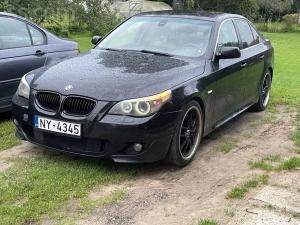 Melns BMW 530 2003 Valmiera, ar dzinēja tilpumu 3.00 L un nobraukumu 265 tūkst. km par 3500 €, foto  vietnē AUTOMOTO.COM.LV