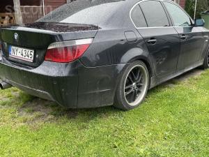 Черный БМВ 530 2003 в Валмиера, объемом двигателя 3.00 л и пробегом 265 тыс. км за 3500 €, фото 5 на AUTOMOTO.COM.LV