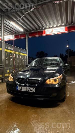 Black BMW 530 2003 in Riga, with an engine capacity of 3.00 L and mileage of 461 thousand km for 3700 €, photo 8 on AUTOMOTO.COM.LV