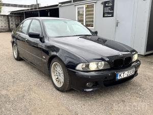 Melns BMW 530 2003 Daugavpils, ar dzinēja tilpumu 3.00 L un nobraukumu 0 tūkst. km par 2900 €, foto  vietnē AUTOMOTO.COM.LV