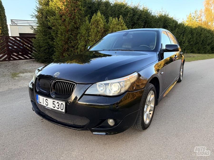 Black BMW 530 2003 in Vilnius, with an engine capacity of 3.00 L and mileage of 400 thousand km for 2850 €, photo 3 on AUTOMOTO.COM.LV