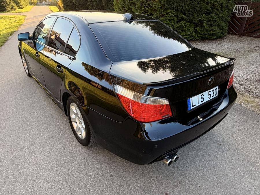 Black BMW 530 2003 in Vilnius, with an engine capacity of 3.00 L and mileage of 400 thousand km for 2850 €, photo 4 on AUTOMOTO.COM.LV