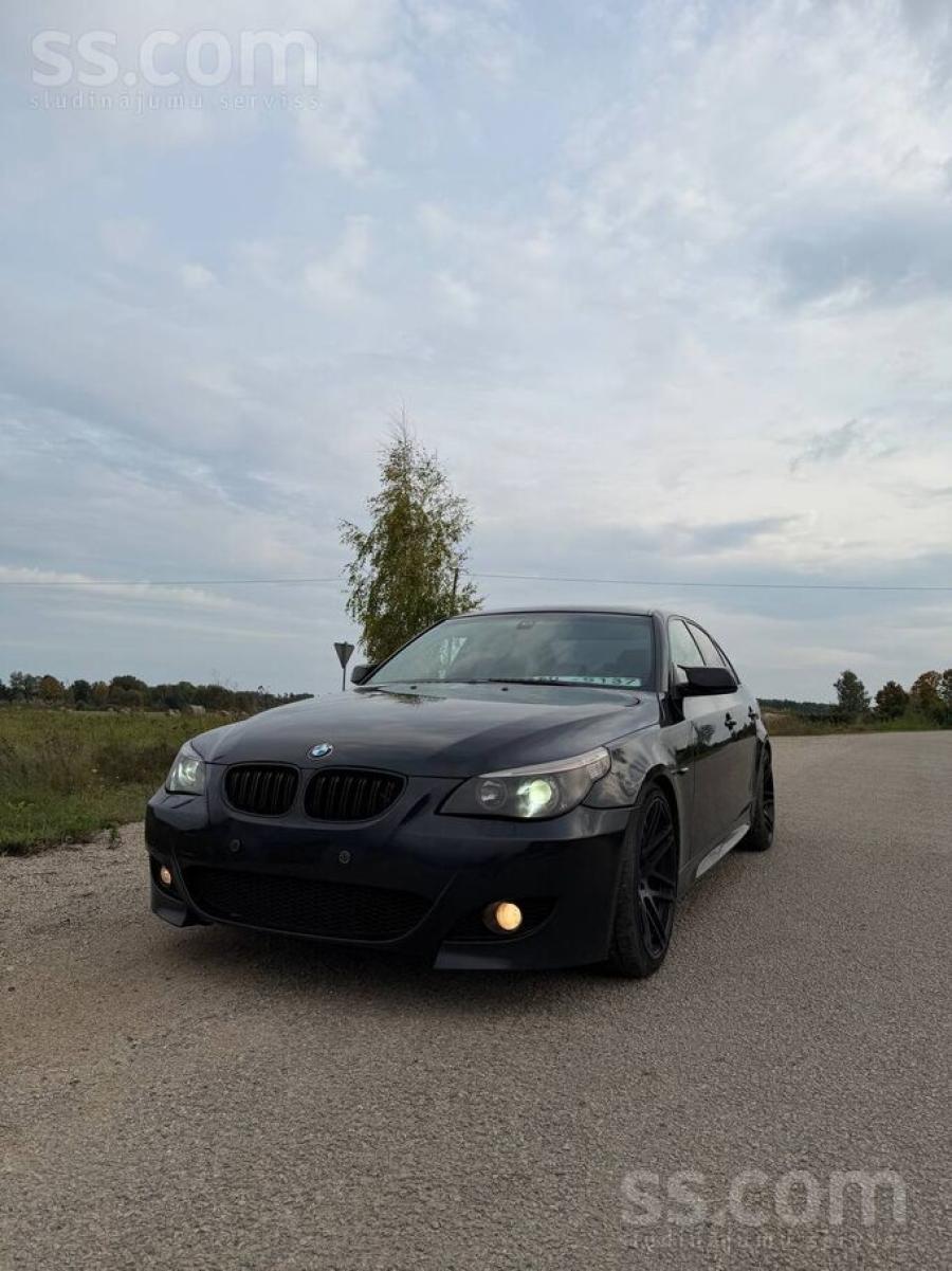 Black BMW 530 2003 in Rezekne, with an engine capacity of 3.00 L and mileage of 470 thousand km for 5899 €, photo 1 on AUTOMOTO.COM.LV