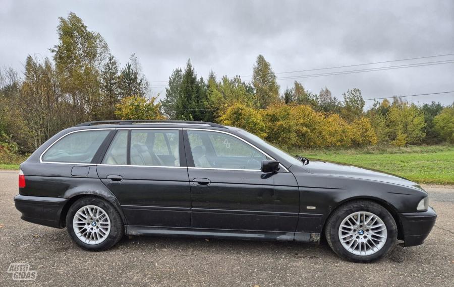 Melns BMW 530 2003 Viļņa, ar dzinēja tilpumu 2.90 L un nobraukumu 360 tūkst. km par 1550 €, foto 7 vietnē AUTOMOTO.COM.LV