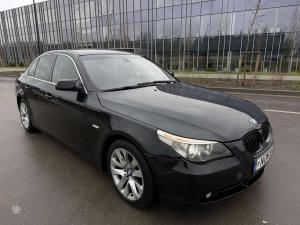 Melns BMW 530 2004 Viļņa, ar dzinēja tilpumu 3.00 L un nobraukumu 402 tūkst. km par 3150 €, foto 3 vietnē AUTOMOTO.COM.LV