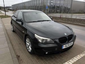 Melns BMW 530 2004 Viļņa, ar dzinēja tilpumu 3.00 L un nobraukumu 402 tūkst. km par 3150 €, foto 19 vietnē AUTOMOTO.COM.LV