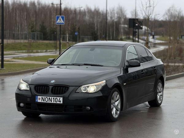 Black BMW 530 2004 in Vilnius, with an engine capacity of 3.00 L and mileage of 402 thousand km for 3100 €, photo 8 on AUTOMOTO.COM.LV