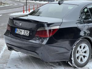 Black BMW 530 2004 in Vilnius, with an engine capacity of 2.93 L and mileage of 359 thousand km for 3300 €, photo 8 on AUTOMOTO.COM.LV