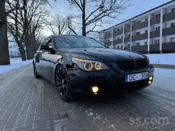 Melns BMW 530 2004 Valmiera, ar dzinēja tilpumu 3.00 L un nobraukumu 401 tūkst. km par 4550 €, foto 2 vietnē AUTOMOTO.COM.LV