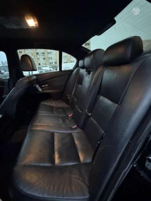 Black BMW 530 2004 in Vilnius, with an engine capacity of 2.99 L and mileage of 359 thousand km for 3300 €, photo 19 on AUTOMOTO.COM.LV