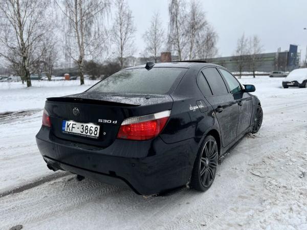 Melns BMW 530 2004 Rīga, ar dzinēja tilpumu 3.00 L un nobraukumu 408 tūkst. km par 3500 €, foto 3 vietnē AUTOMOTO.COM.LV