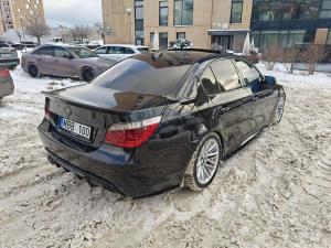 Black BMW 530 2004 in Vilnius, with an engine capacity of 2.99 L and mileage of 350 thousand km for 6000 €, photo 3 on AUTOMOTO.COM.LV
