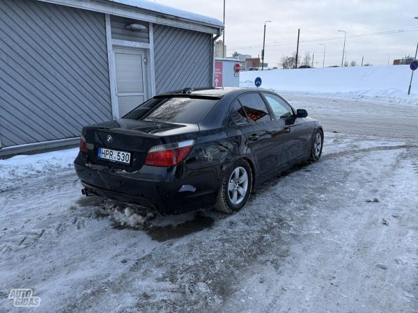 Black BMW 530 2004 in Kaunas, with an engine capacity of 3.00 L and mileage of 400 thousand km for 3300 €, photo 3 on AUTOMOTO.COM.LV