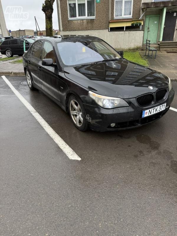Black BMW 530 2004 in Alytus, with an engine capacity of 3.00 L and mileage of 350 thousand km for 3500 €, photo 1 on AUTOMOTO.COM.LV