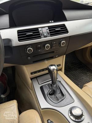 Black BMW 530 2004 in Alytus, with an engine capacity of 3.00 L and mileage of 350 thousand km for 3500 €, photo 8 on AUTOMOTO.COM.LV