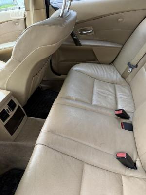 Black BMW 530 2004 in Alytus, with an engine capacity of 3.00 L and mileage of 350 thousand km for 3500 €, photo 9 on AUTOMOTO.COM.LV