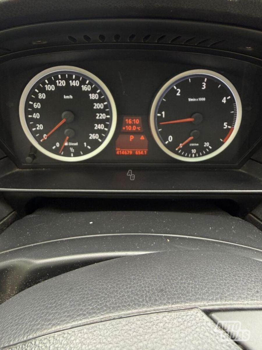 Black BMW 530 2004 in Alytus, with an engine capacity of 3.00 L and mileage of 350 thousand km for 3500 €, photo 17 on AUTOMOTO.COM.LV