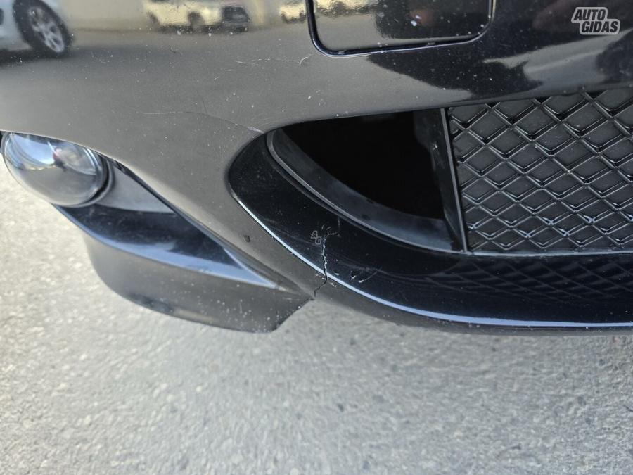 Black BMW 530 2004 in Vilnius, with an engine capacity of 3.00 L and mileage of 289 thousand km for 3800 €, photo 14 on AUTOMOTO.COM.LV