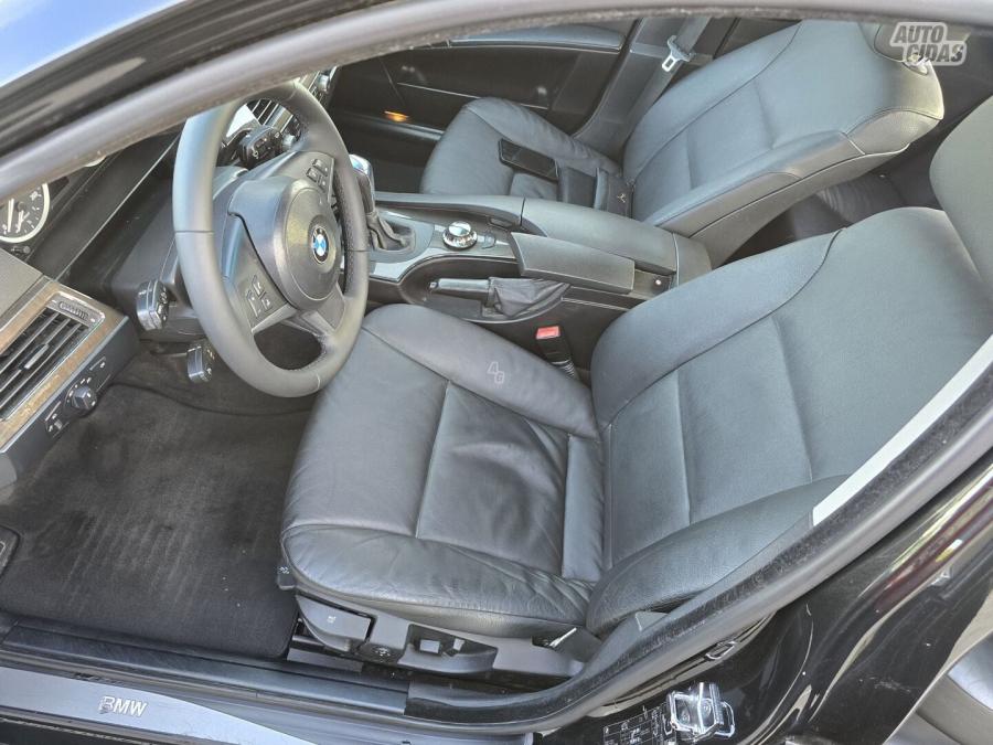 Black BMW 530 2004 in Vilnius, with an engine capacity of 3.00 L and mileage of 289 thousand km for 3800 €, photo 18 on AUTOMOTO.COM.LV