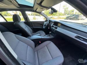 Black BMW 530 2004 in Kaunas, with an engine capacity of 3.00 L and mileage of 299 thousand km for 3500 €, photo 12 on AUTOMOTO.COM.LV