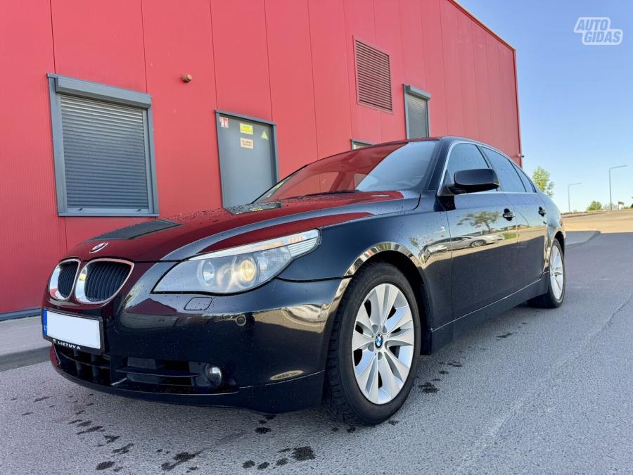 Black BMW 530 2004 in Kaunas, with an engine capacity of 3.00 L and mileage of 299 thousand km for 3500 €, photo 26 on AUTOMOTO.COM.LV