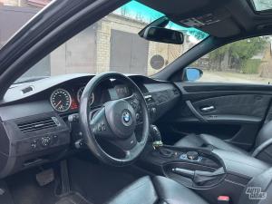 Melns BMW 530 2004 Skuodas, ar dzinēja tilpumu 3.00 L un nobraukumu 340 tūkst. km par 6500 €, foto 12 vietnē AUTOMOTO.COM.LV