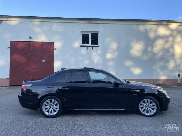 Melns BMW 530 2004 Skuodas, ar dzinēja tilpumu 3.00 L un nobraukumu 340 tūkst. km par 6500 €, foto 4 vietnē AUTOMOTO.COM.LV