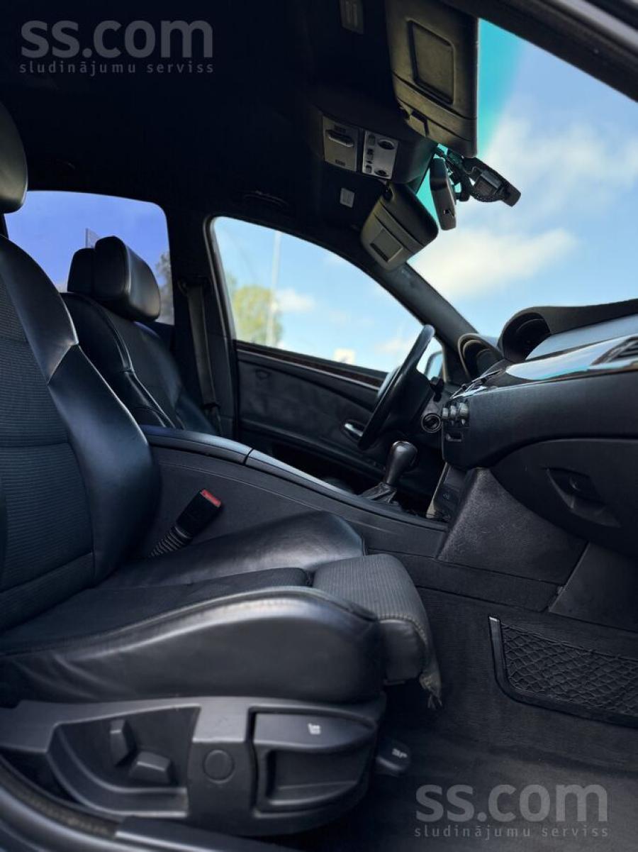 Melns BMW 530 2004 Liepāja, ar dzinēja tilpumu 3.00 L un nobraukumu 0 tūkst. km par 3400 €, foto 7 vietnē AUTOMOTO.COM.LV