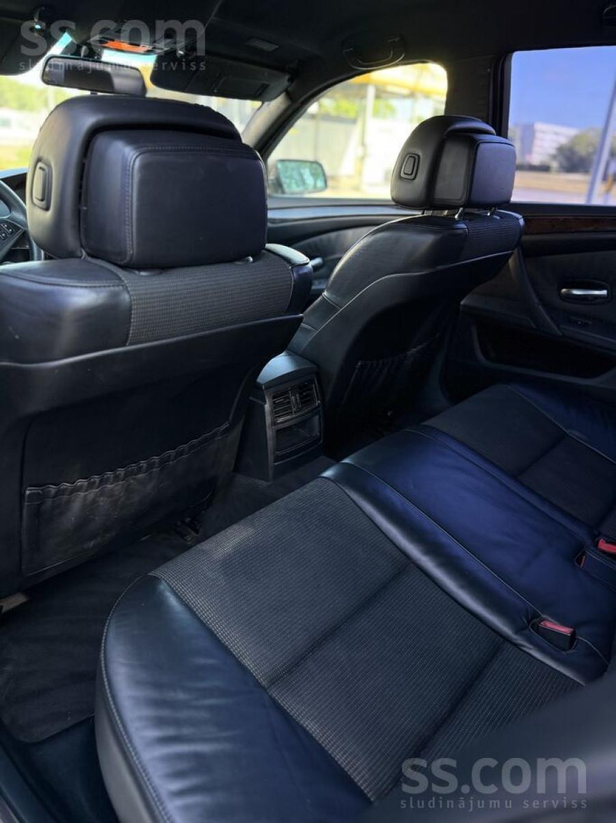 Melns BMW 530 2004 Liepāja, ar dzinēja tilpumu 3.00 L un nobraukumu 0 tūkst. km par 3400 €, foto 9 vietnē AUTOMOTO.COM.LV