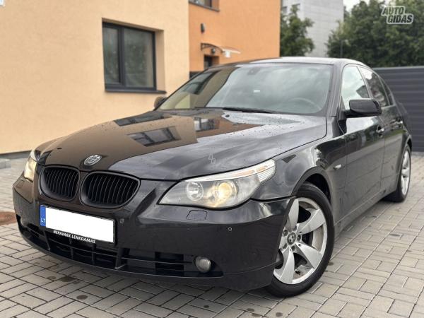 Melns BMW 530 2004 Kauņa, ar dzinēja tilpumu 3.00 L un nobraukumu 400 tūkst. km par 2450 €, foto 6 vietnē AUTOMOTO.COM.LV