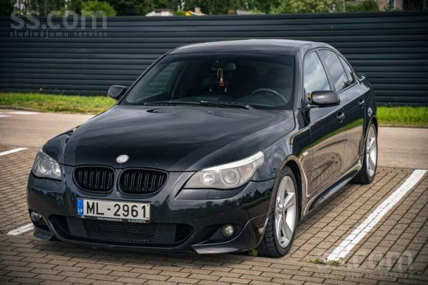 Black BMW 530 2004 in Riga, with an engine capacity of 3.00 L and mileage of 0 thousand km for 3990 €, photo 1 on AUTOMOTO.COM.LV