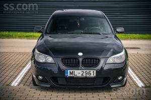Black BMW 530 2004 in Riga, with an engine capacity of 3.00 L and mileage of 0 thousand km for 3990 €, photo 3 on AUTOMOTO.COM.LV