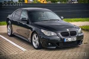 Black BMW 530 2004 in Riga, with an engine capacity of 3.00 L and mileage of 0 thousand km for 3990 €, photo 4 on AUTOMOTO.COM.LV