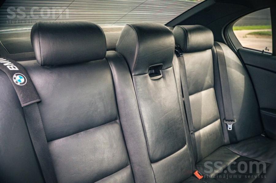Black BMW 530 2004 in Riga, with an engine capacity of 3.00 L and mileage of 0 thousand km for 3990 €, photo 11 on AUTOMOTO.COM.LV