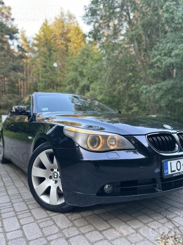 Black BMW 530 2004 in Rezekne, with an engine capacity of 3.00 L and mileage of 285 thousand km for 4500 €, photo 4 on AUTOMOTO.COM.LV