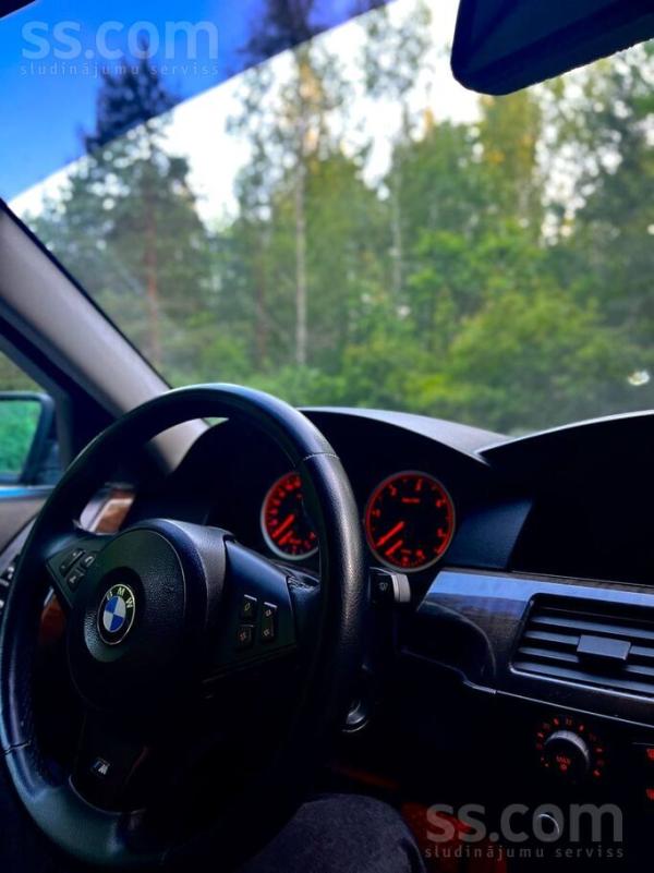 Black BMW 530 2004 in Rezekne, with an engine capacity of 3.00 L and mileage of 285 thousand km for 4500 €, photo 5 on AUTOMOTO.COM.LV