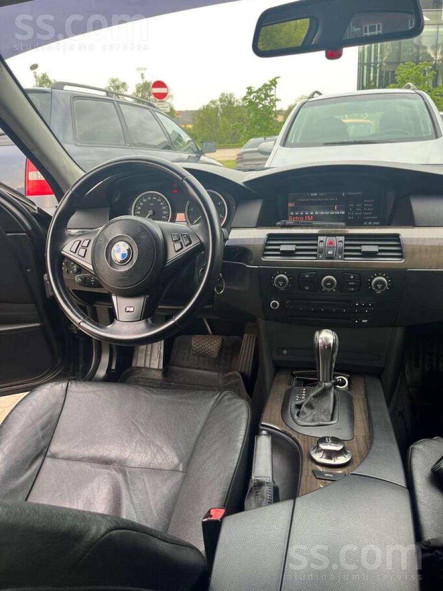 Melns BMW 530 2004 Rēzekne, ar dzinēja tilpumu 3.00 L un nobraukumu 285 tūkst. km par 4500 €, foto 8 vietnē AUTOMOTO.COM.LV