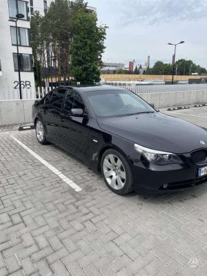 Черный БМВ 530 2004 в Каунас, объемом двигателя 3.00 л и пробегом 289 тыс. км за 3100 €, фото 12 на AUTOMOTO.COM.LV