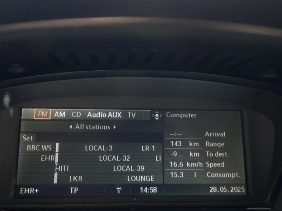 Melns BMW 530 2004 Rīga, ar dzinēja tilpumu 3.00 L un nobraukumu 363 tūkst. km par 4990 €, foto 29 vietnē AUTOMOTO.COM.LV