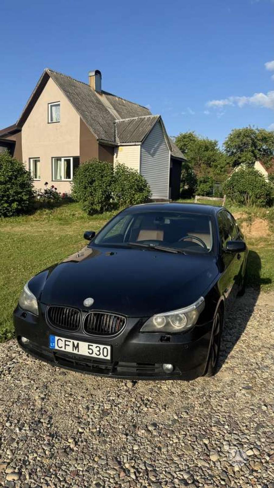 Black BMW 530 2004 in Vilnius, with an engine capacity of 2.99 L and mileage of 475 thousand km for 3100 €, photo 3 on AUTOMOTO.COM.LV
